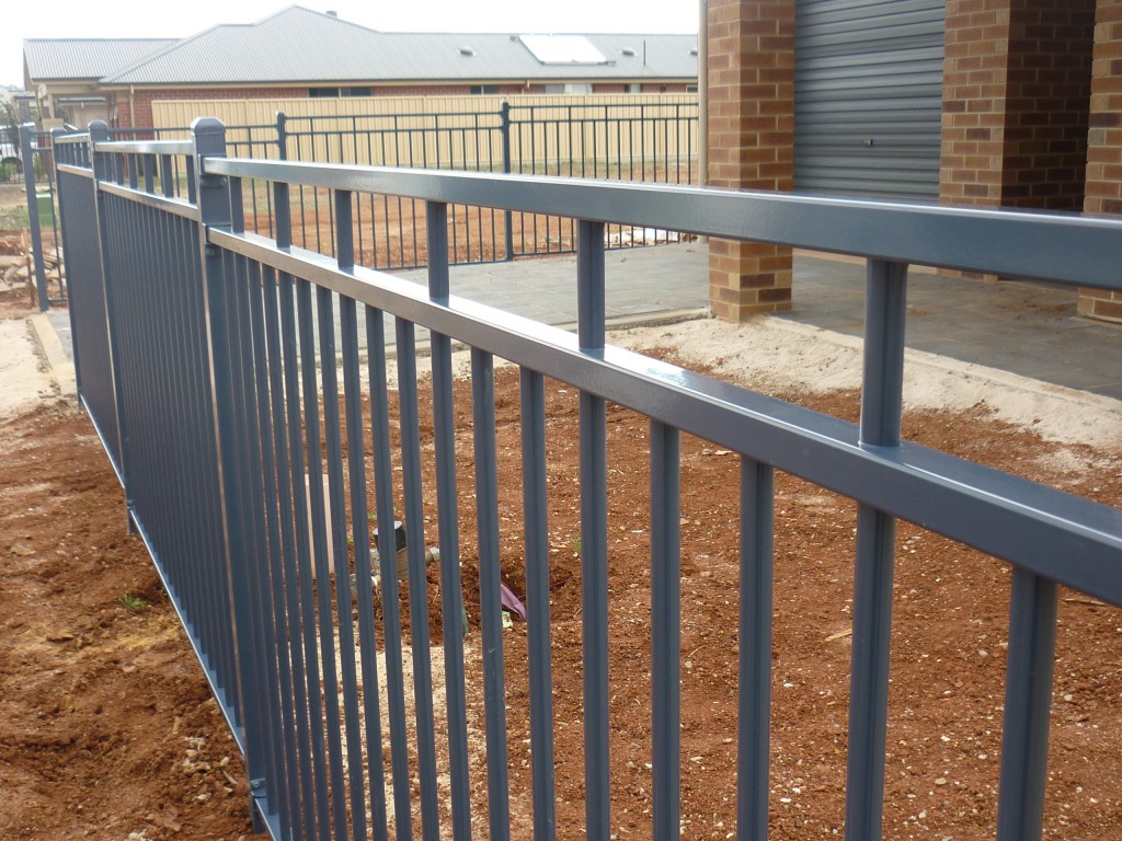 Visit our Fencing Gallery - Fencingworld.com.au